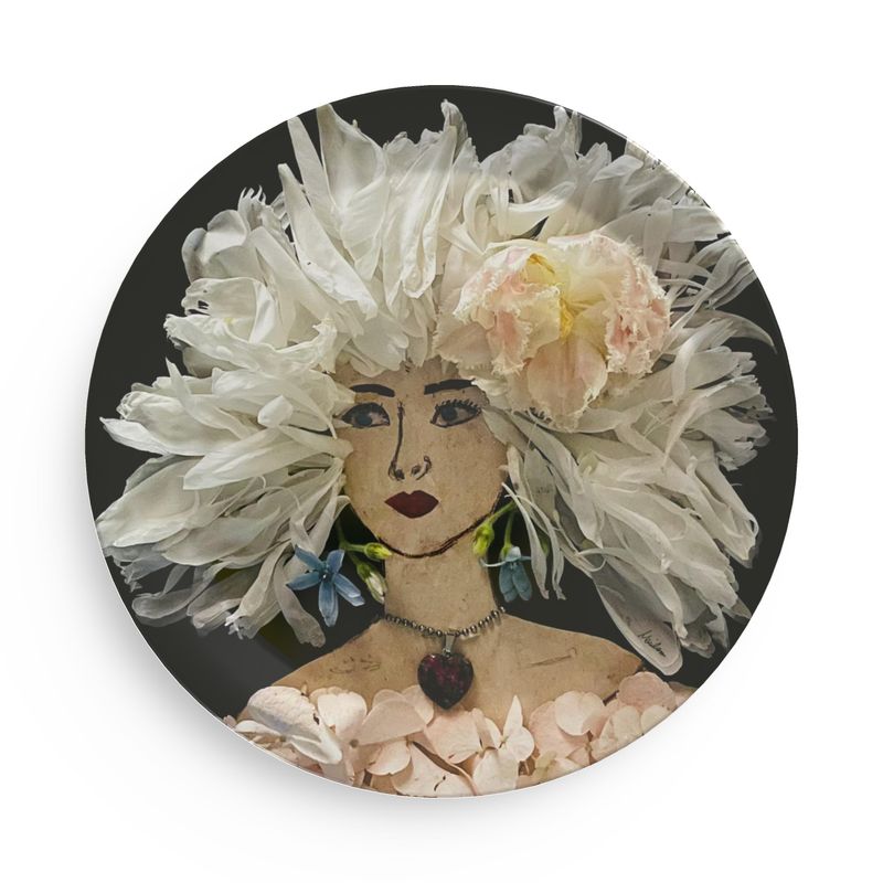 Set of 8 Party Plates – Be Lulu Strong